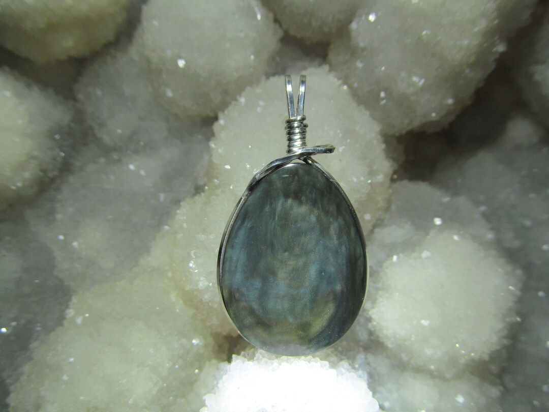 Velvet/peacock Obsidian Pendant - Etsy