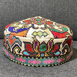 Bukhari Kippah in Silk Uzbek Luxury Kufi Hat, 59 Cm / 23.2 Inch - Etsy