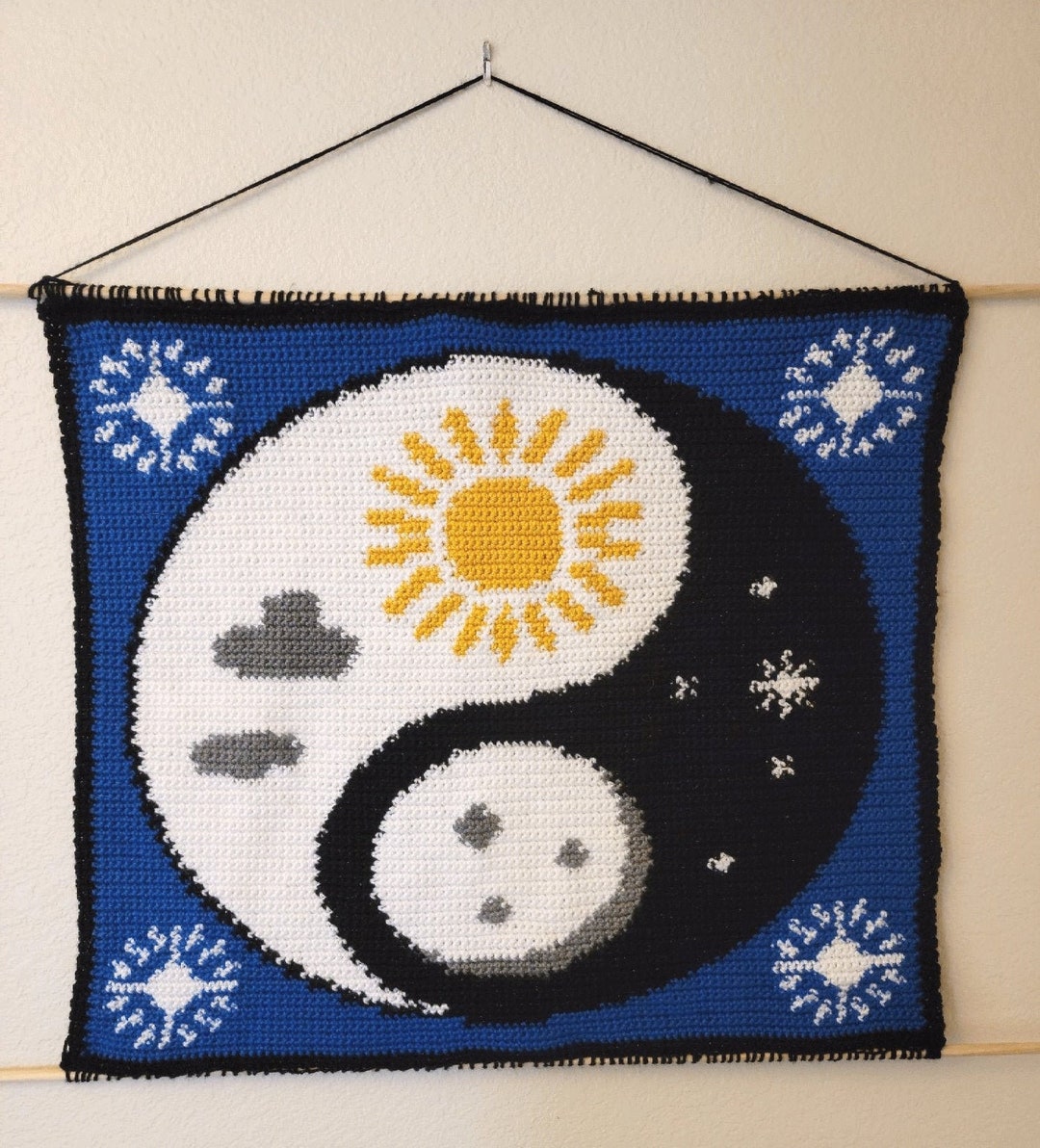 Yin Yang Sun Moon Wall Hanging Pattern, Row by Row, Single Crochet ...