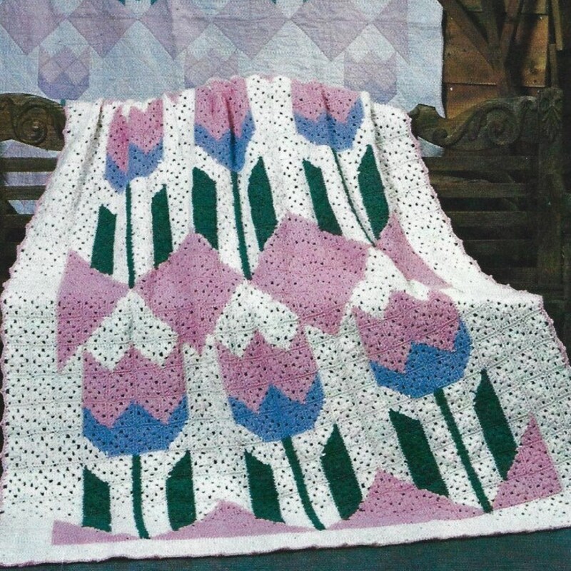 Tulip Quilt Square - Etsy