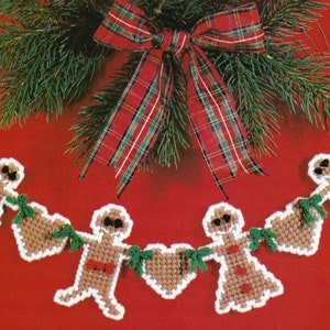 Plastic Canvas Christmas Pattern Gingerbread Family Garland Holiday ...
