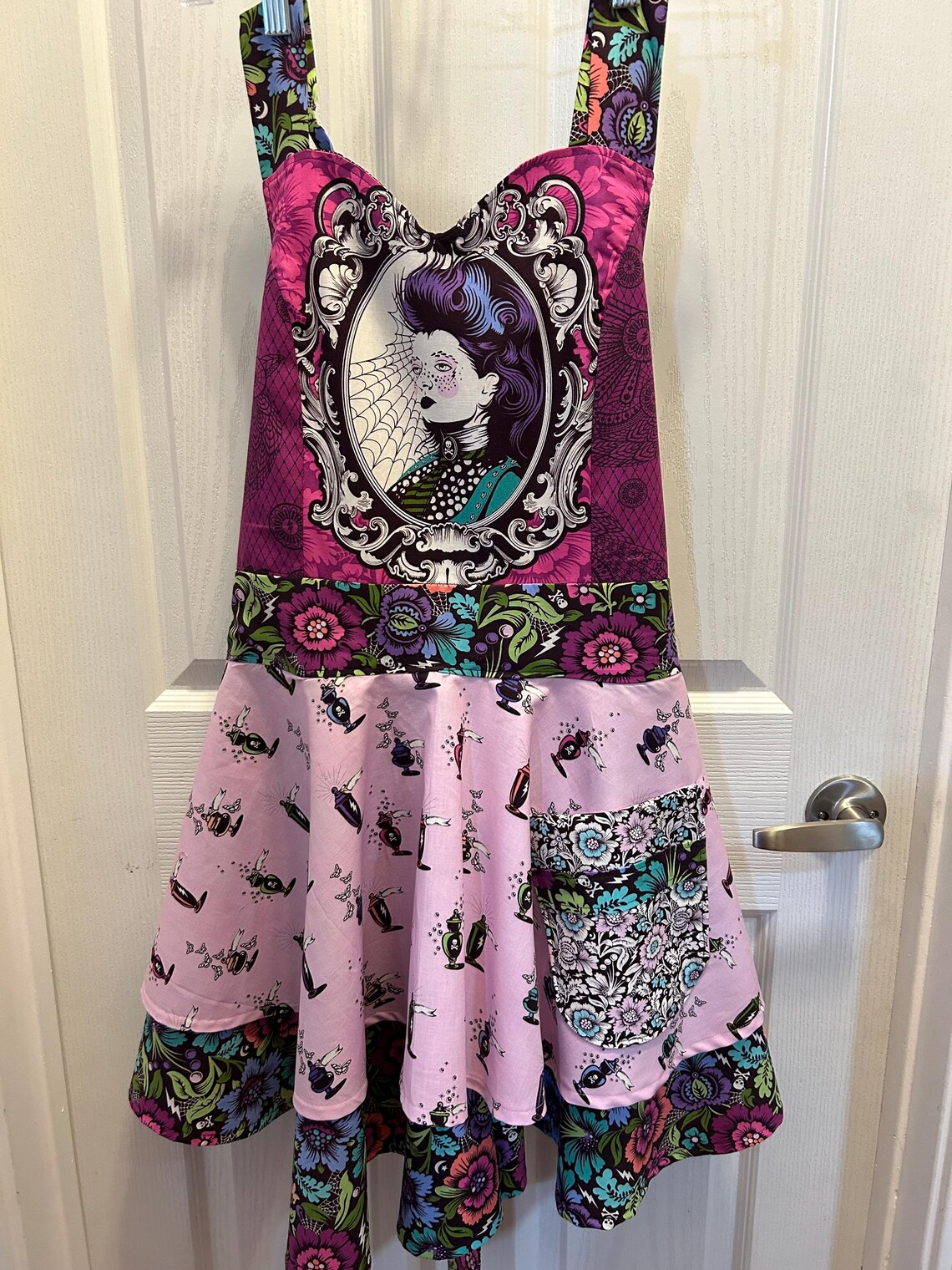 Tula Pink Nightshade (deja Vu) Queen of the Kitchen Full Apron. - Etsy