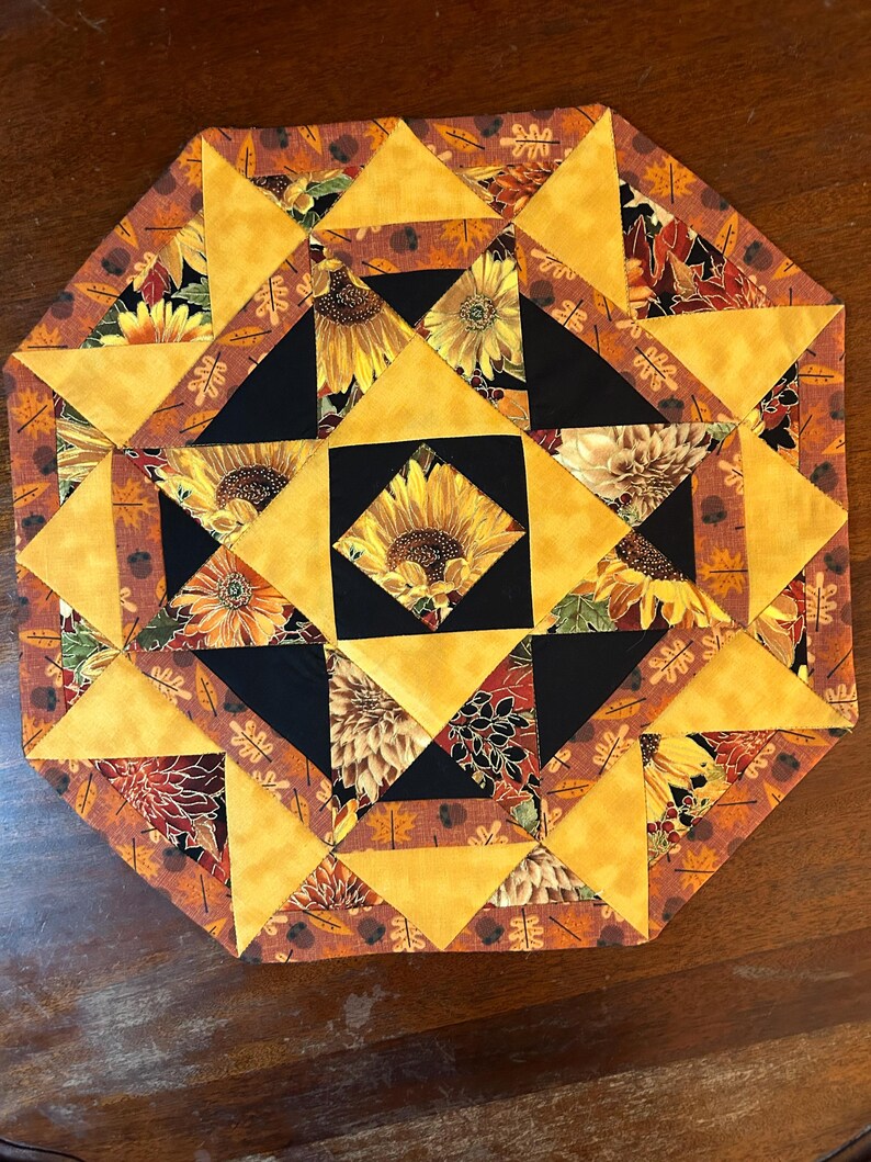 Octagonal Table Topper - Etsy