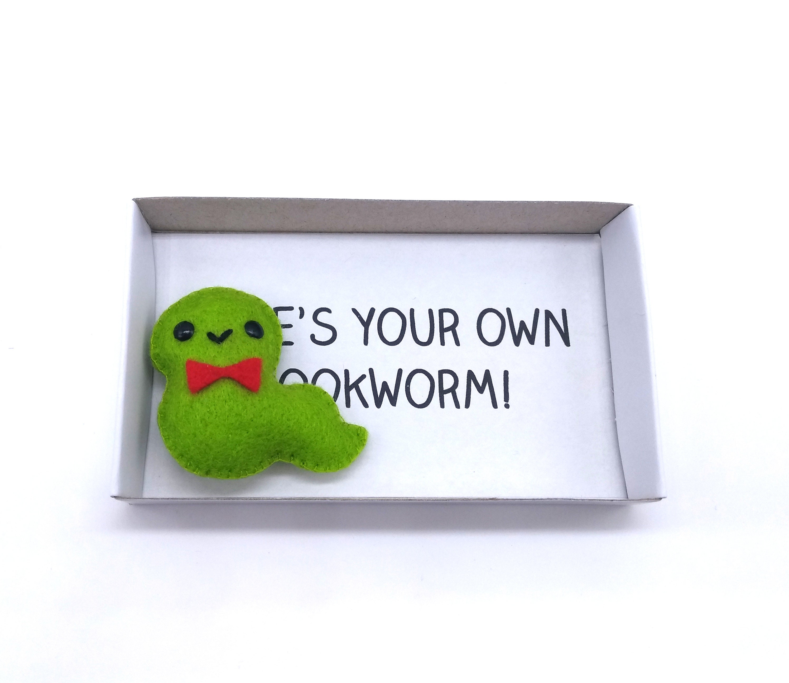 Felt Bookworm Magnet in a Matchbox 'books Are the Best - Etsy