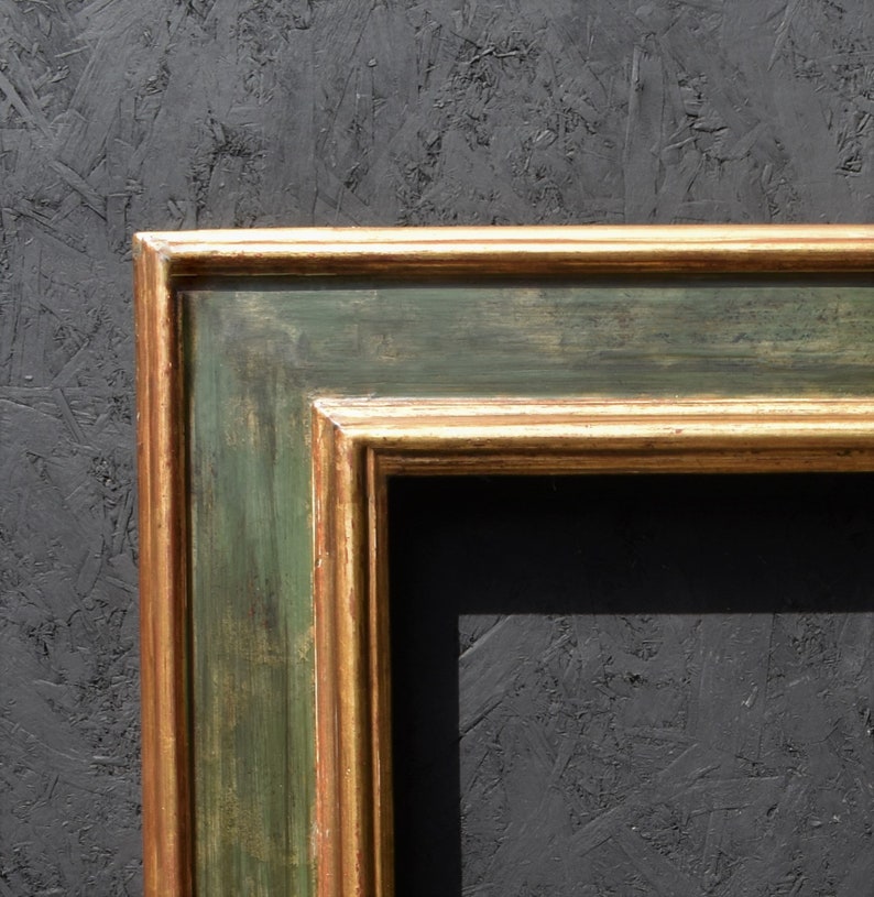 Gold Elegant Silver Plated Painted Frame Shaped Wavy Pinstripe Framing ...