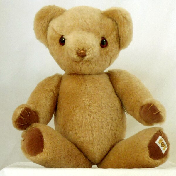 House of Nisbet Bear - Etsy