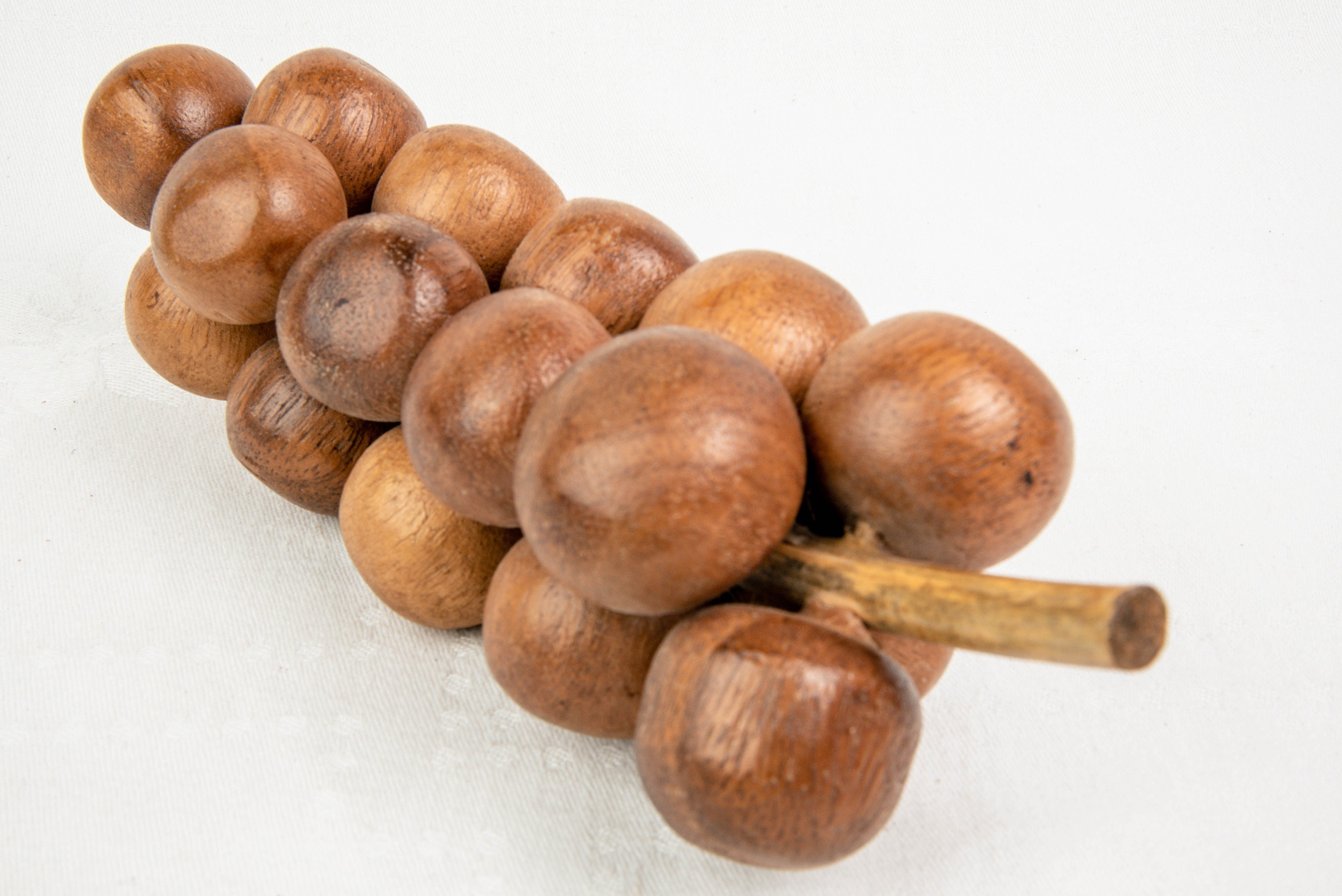 Vintage MCM Wood Grape Cluster - Etsy