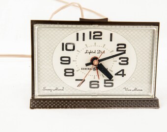 Vintage General Electric GE Alarm Clock Telechron Tabletop Mid Century ...