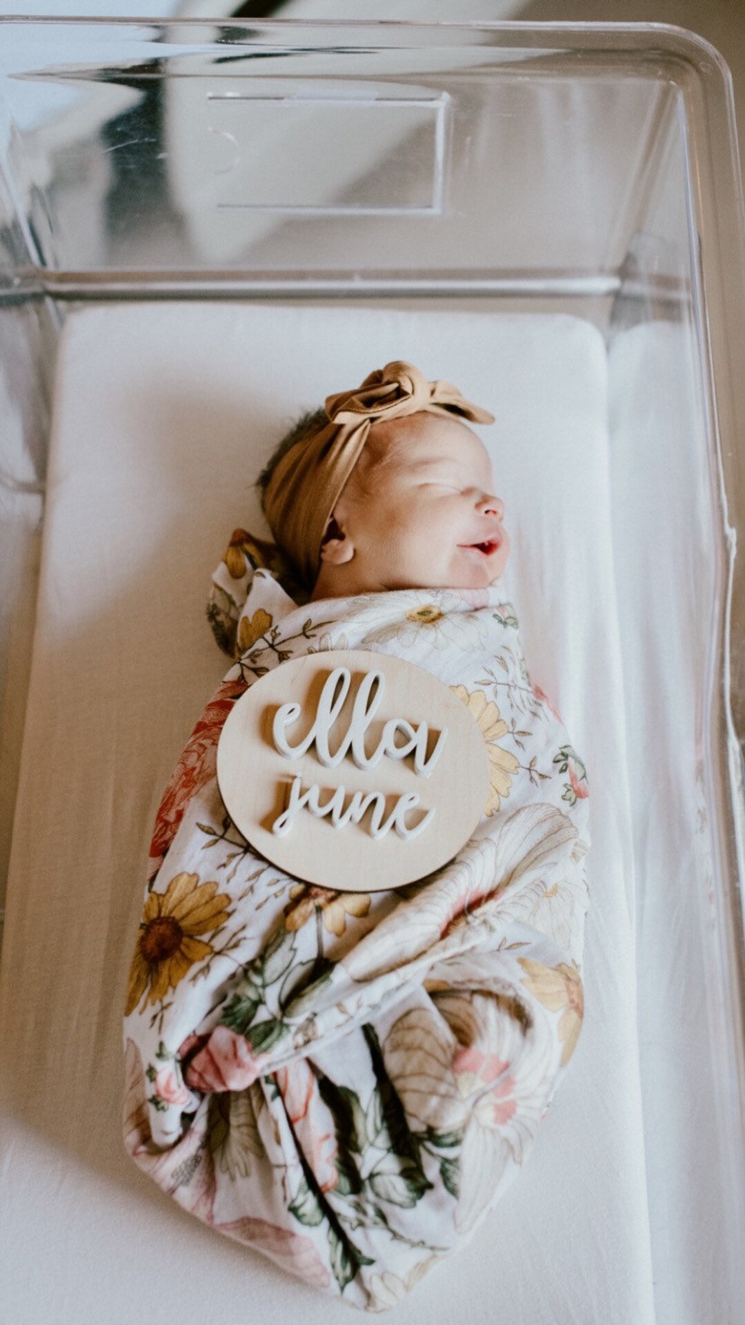 Newborn Baby Name Round Sign | Birth Announcement Sign | Baby Name ...