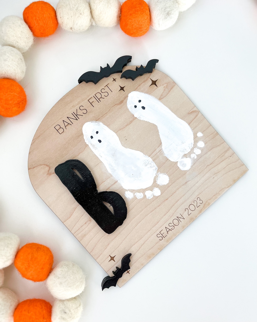 DIY Halloween Boo Footprint Sign| Baby's First Halloween Sign|our ...