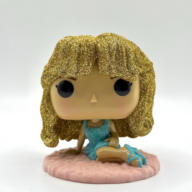 Sabrina Carpenter Funko - Etsy