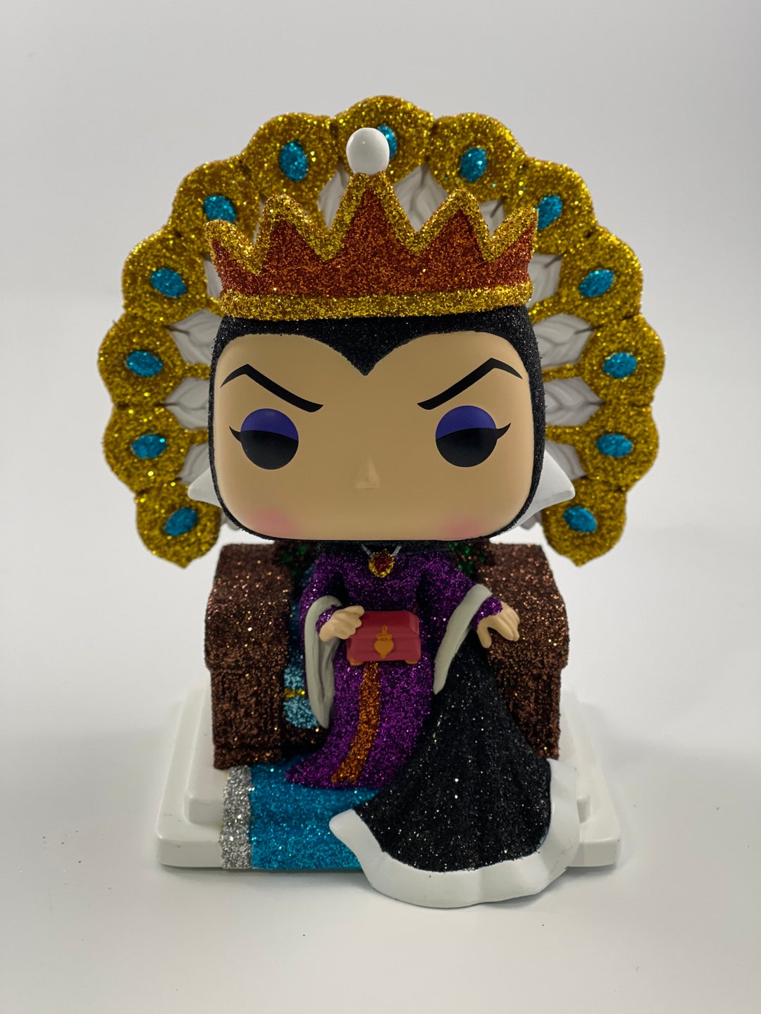 Custom Glitter Evil Queen on Throne Funko Pop - Etsy