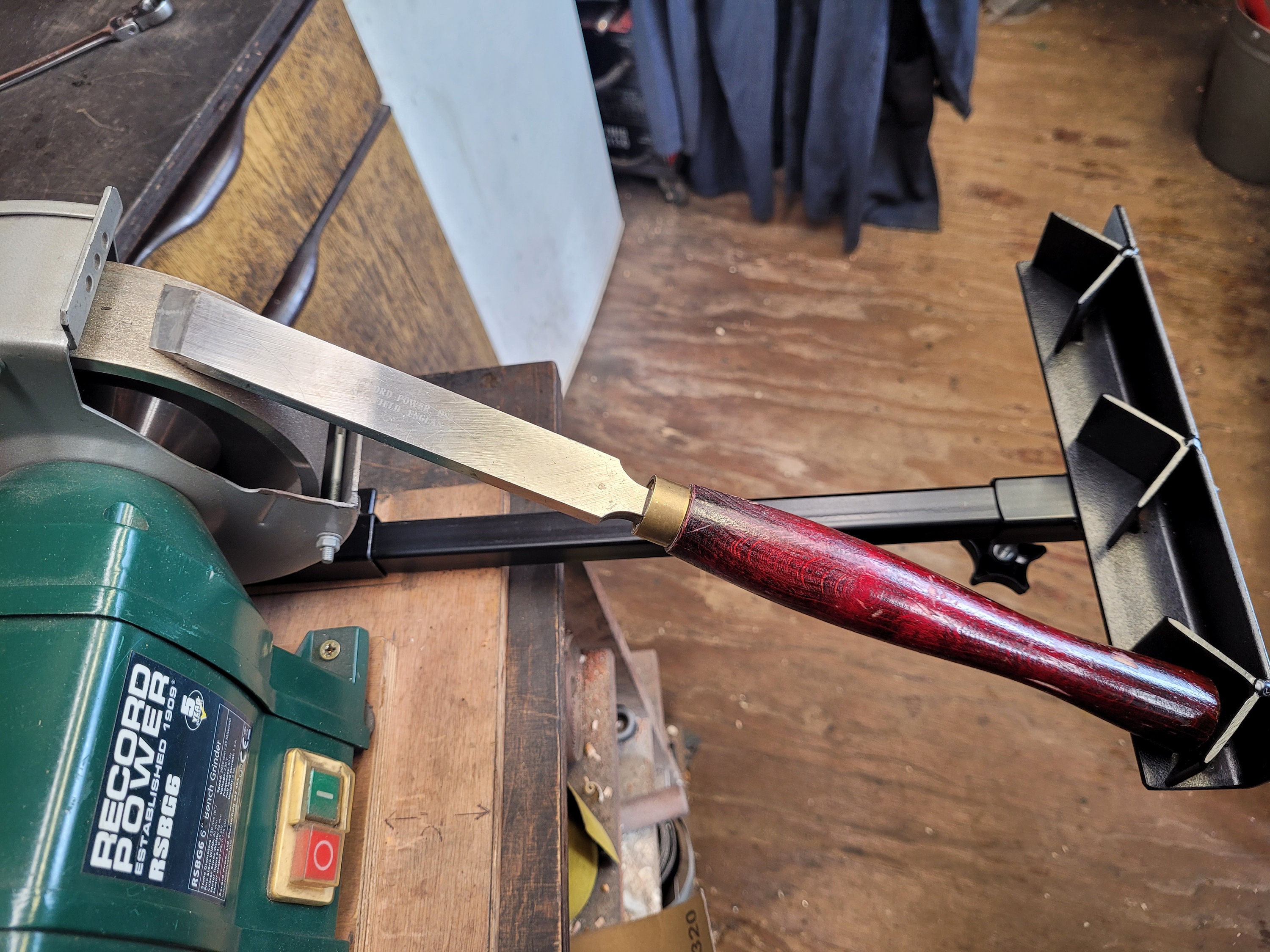 Woodturning Chisel Sharpening Jigs - Full System. Gouge, Skew, Scraper ... Woodturning Chisel Sharpening Jigs - Full System. Gouge, Skew, Scraper ...