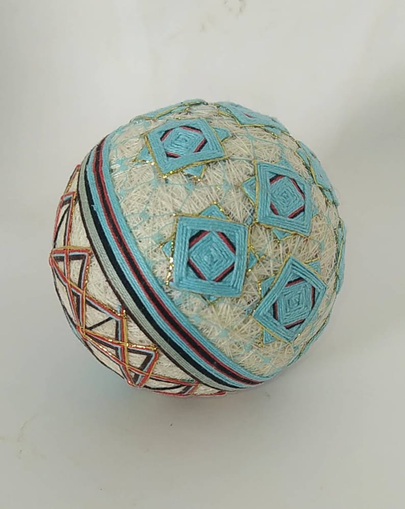 Temari Ball -ryoko- - Etsy