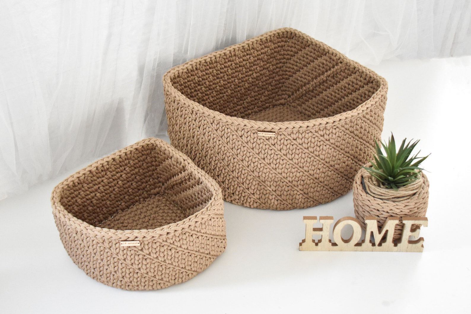 CORNER STORAGE BASKET Triangle Basket Beige Basket Crochet - Etsy