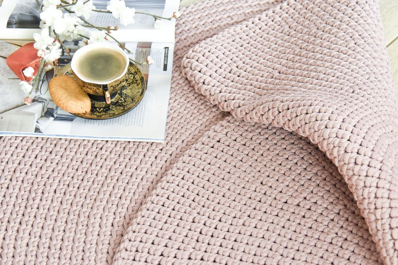 Crochet Modern Dusty Rose Rug/ Nursery Room Rugs/ Area Carpet | Etsy