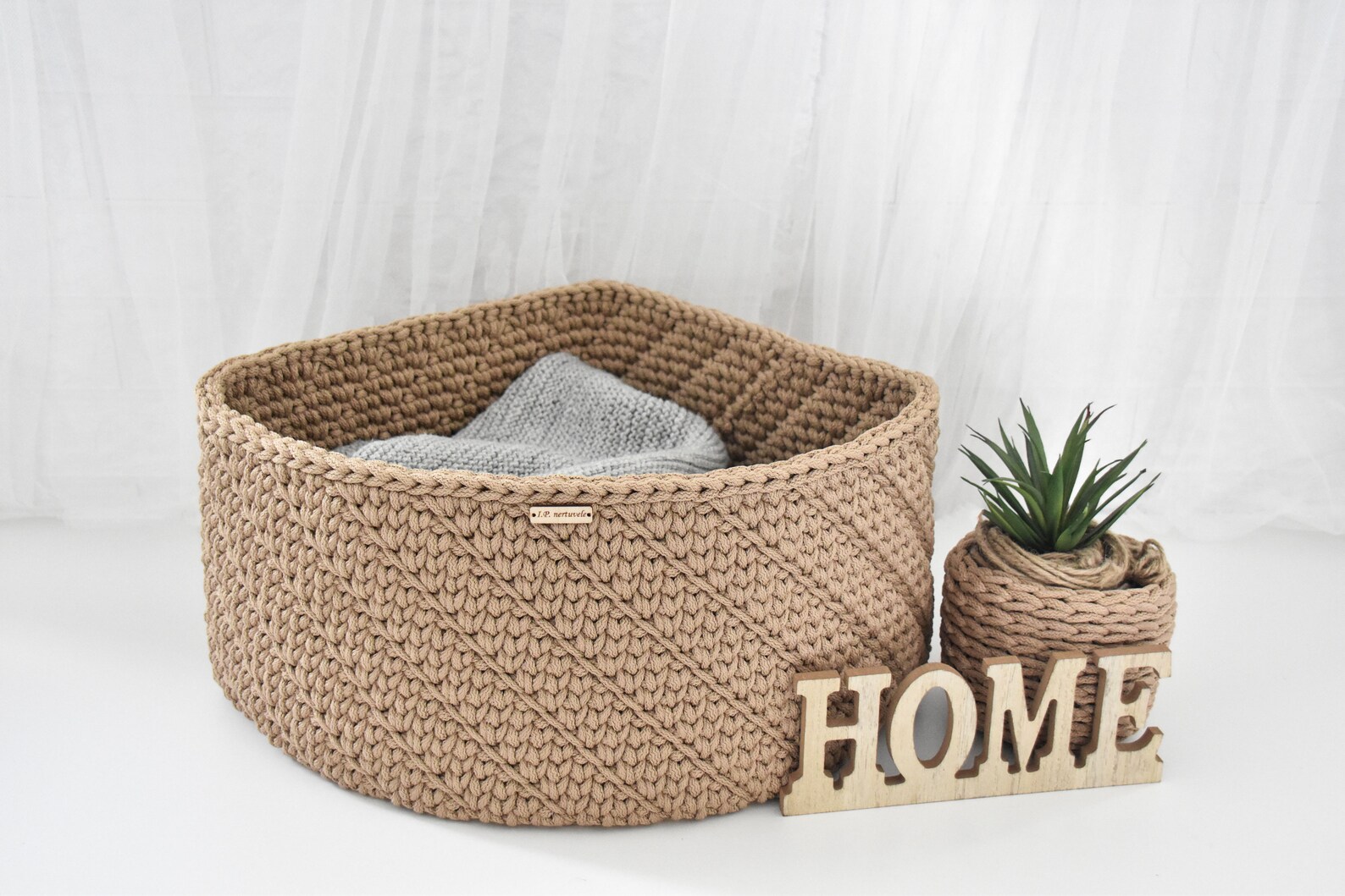 CORNER STORAGE BASKET Triangle Basket Beige Basket Crochet - Etsy
