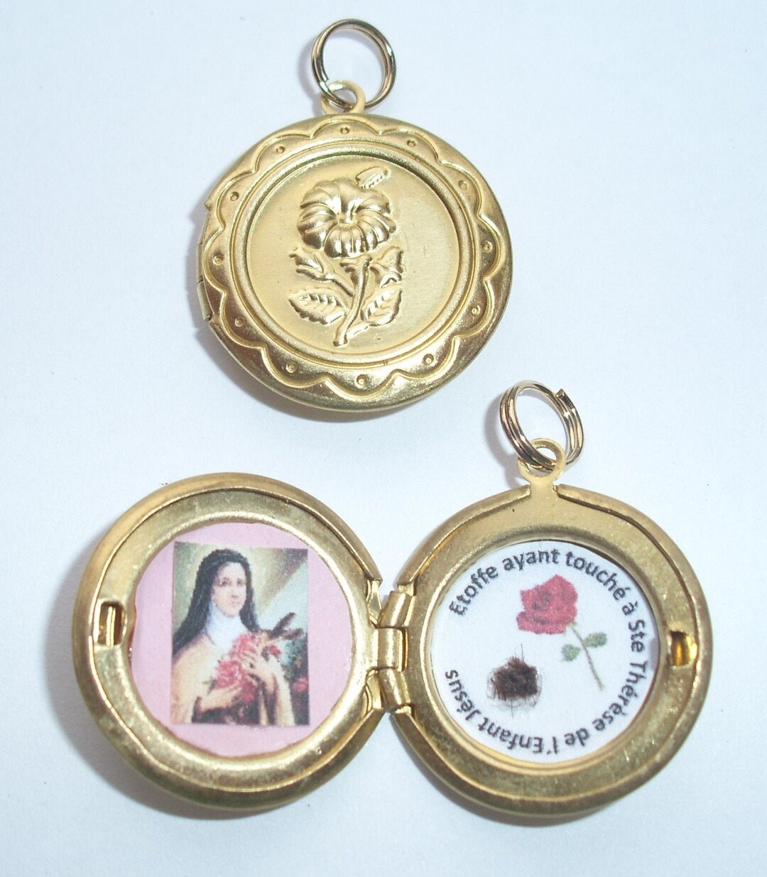 St Therese of Lisieux Relic Locket - Etsy