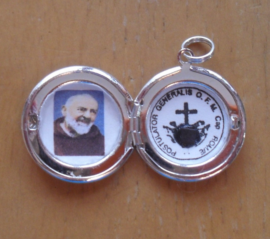 St Padre Pio Relic Locket With Holy Card - Etsy