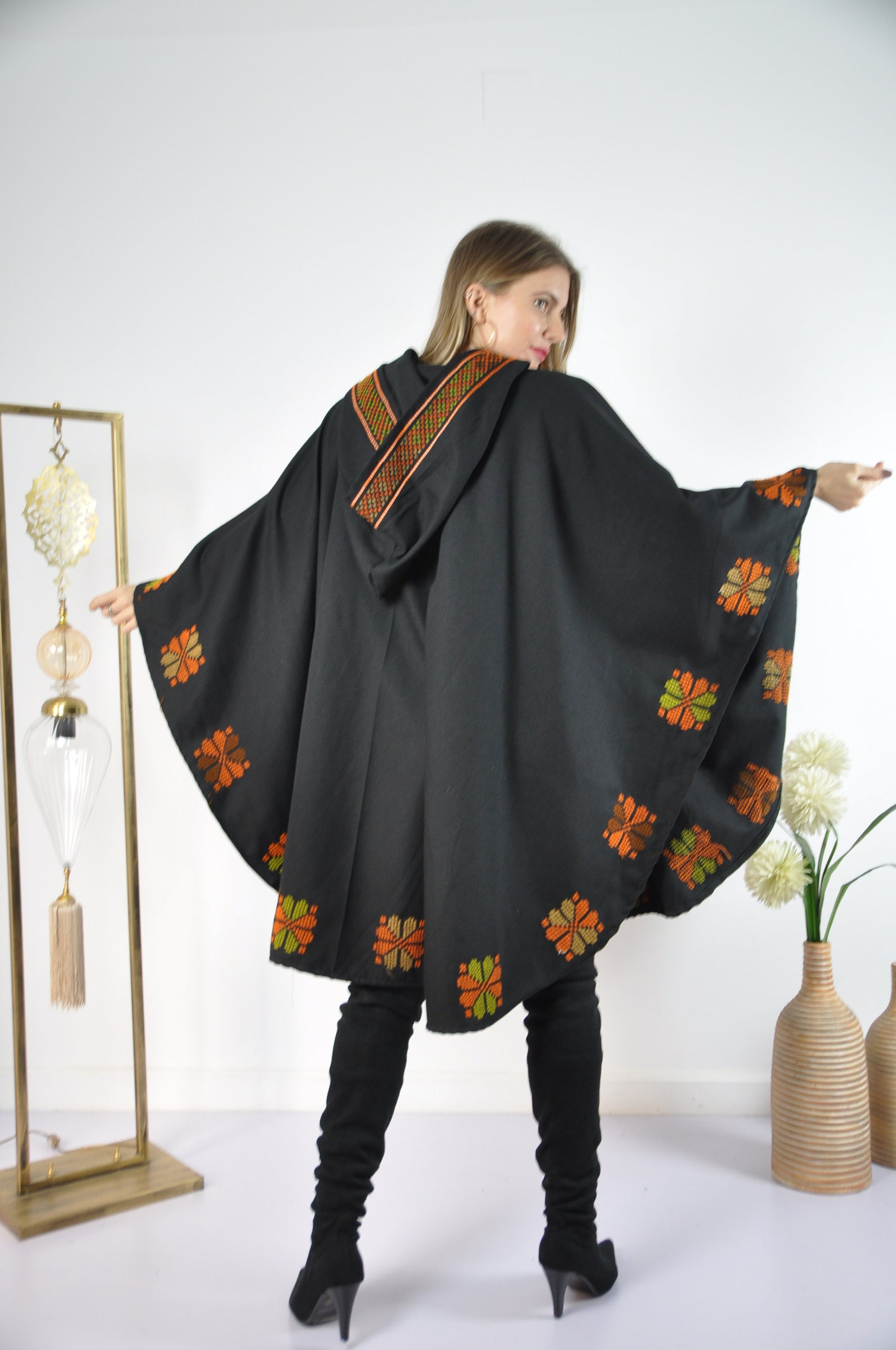 Bedouin Embroidered Hooded Wool Coat Cloak Morocco Vintage - Etsy