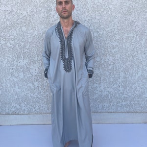 Luxurious Hand Embroidered Men Kaftan, Egyptian Cotton Men's Caftan ...