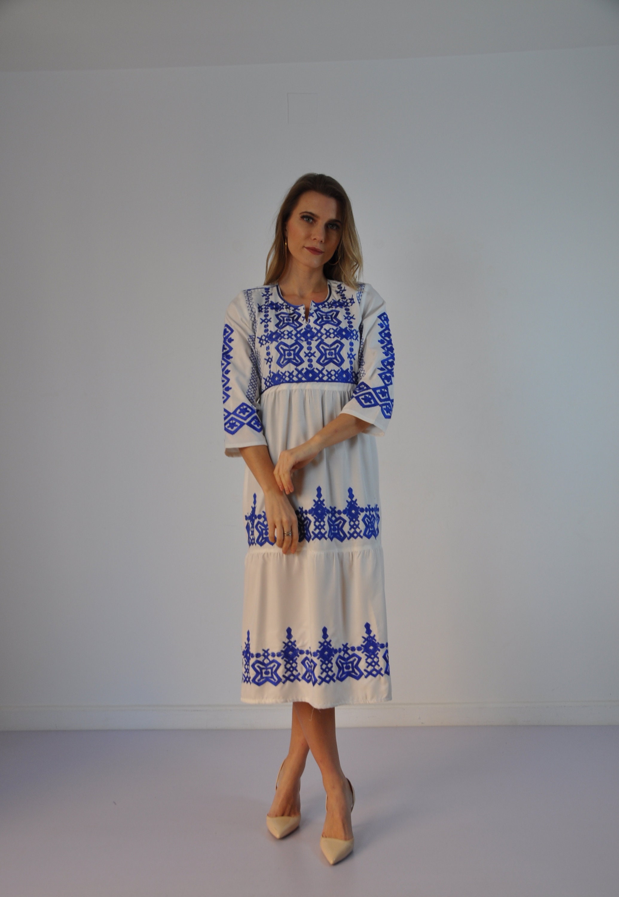 White Tunic Embroidered Kaftan Bohemian Embroidery Tunic - Etsy