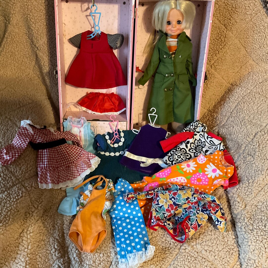 1972 Ideal Velvet Doll With Trunk and Outfits - Etsy