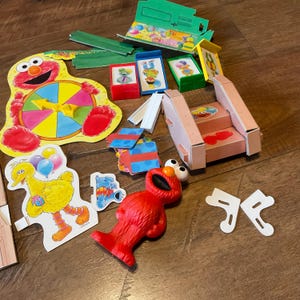 1997 Milton Bradley Sesame Street Elmo’s Birthday Game - COMPLETE - Etsy