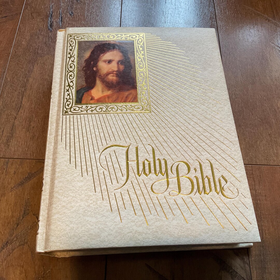 1970 - 1978 Fireside Family Edition Catholic Bible - Etsy