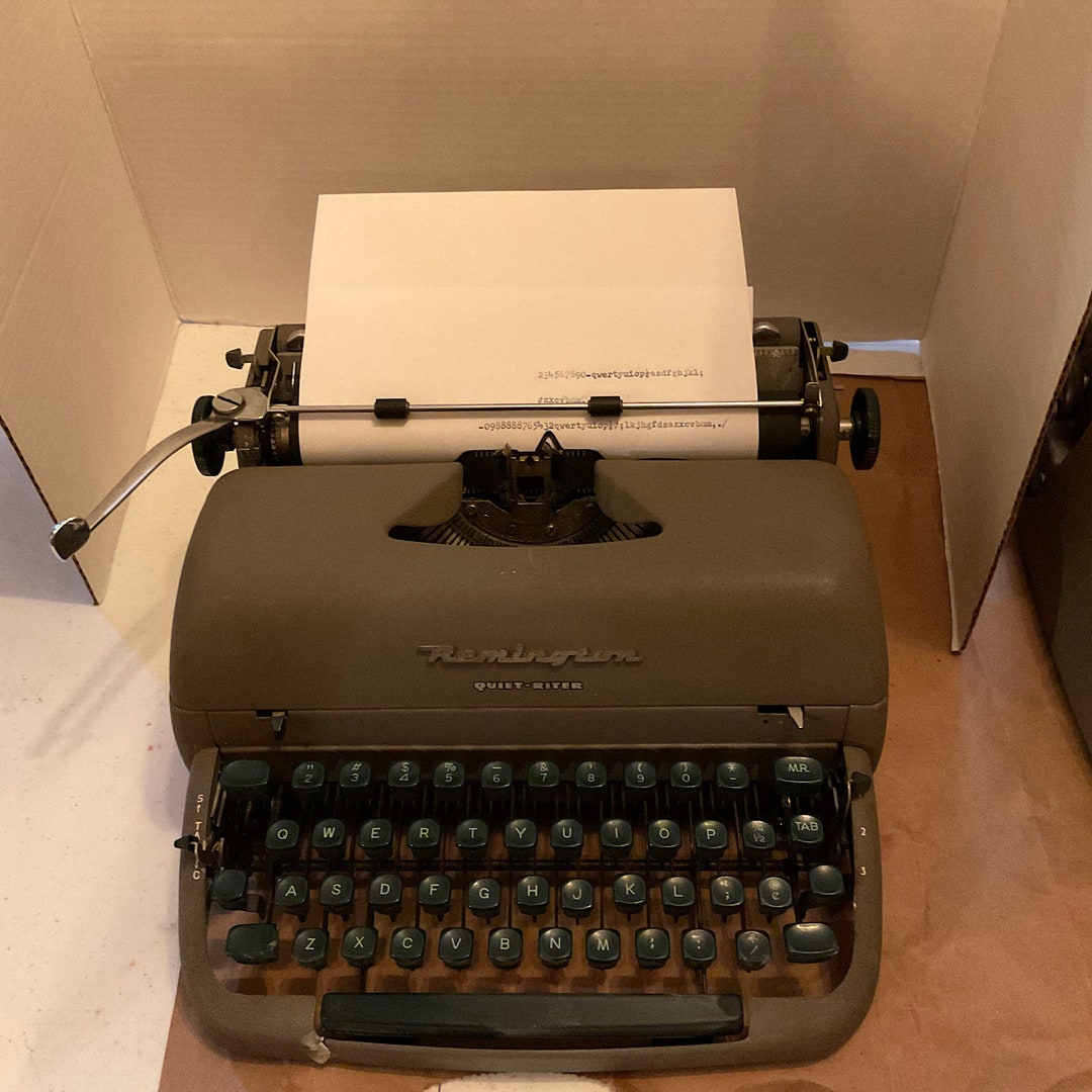 Vintage Remington Quiet-writer Typewriter in Case - 2 - Etsy