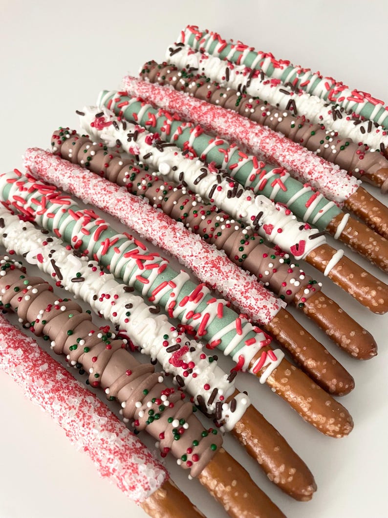 Christmas Chocolate Covered Pretzel Rods / Favors Perfect for Holiday ...