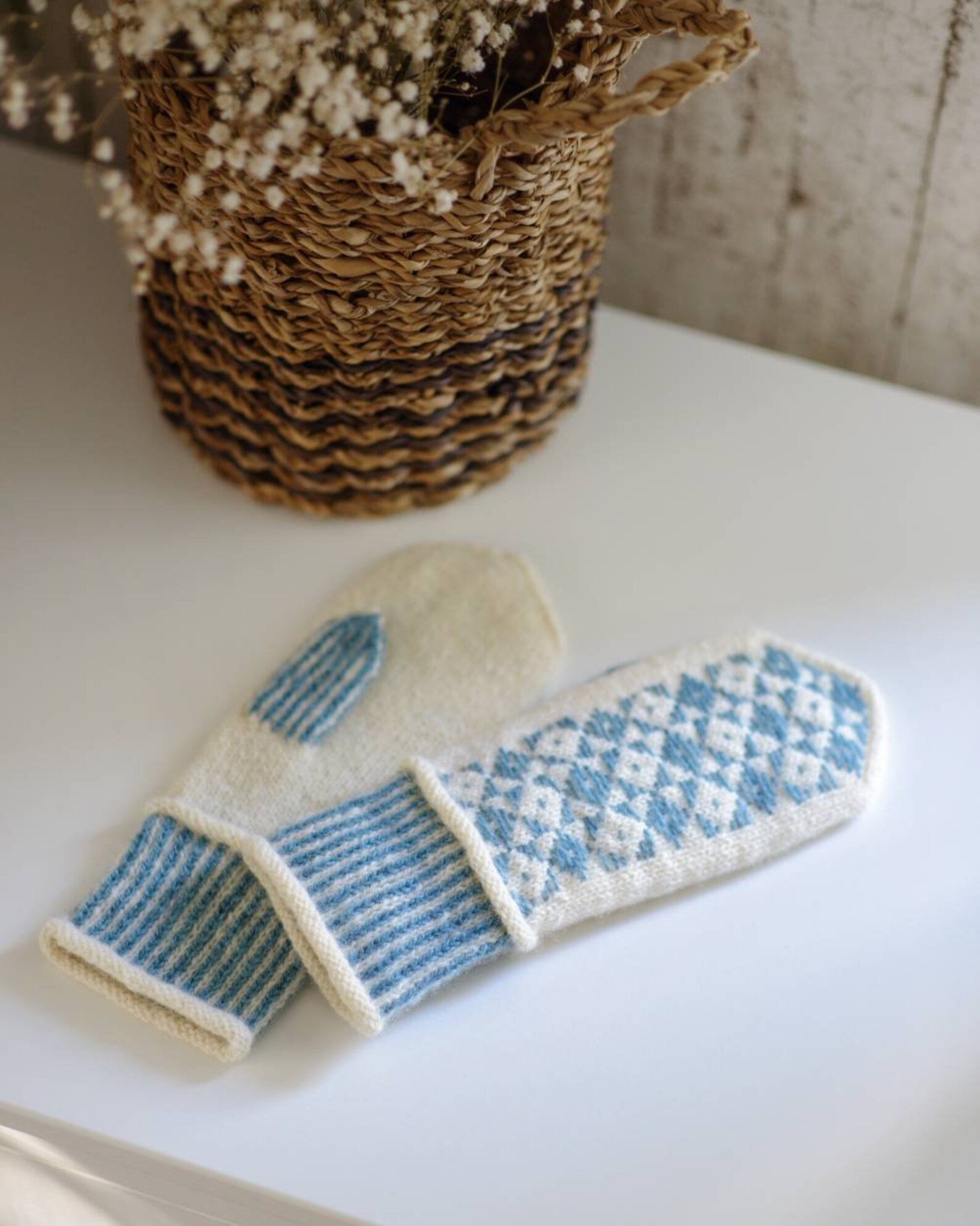Quilt Mittens Knitting Pattern for Women, Roositud Technique, 2 Sizes ...