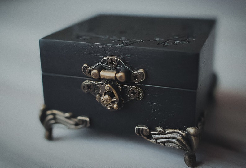 Black Ring Box Gothic Ring Box Ring Box for Wedding - Etsy