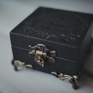 Black Ring Box, Gothic Ring Box, Ring Box for Wedding Ceremony. - Etsy