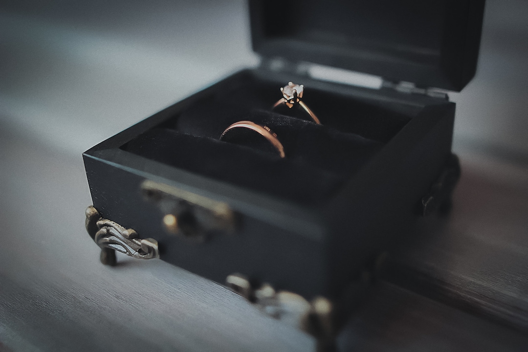 Black Ring Box, Gothic Ring Box, Ring Box for Wedding Ceremony. - Etsy
