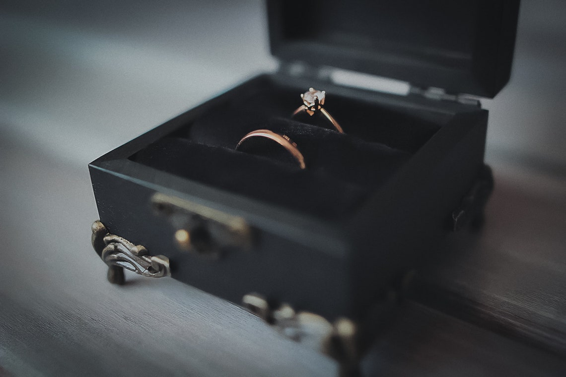 Black Ring Box Gothic Ring Box Ring Box for Wedding - Etsy