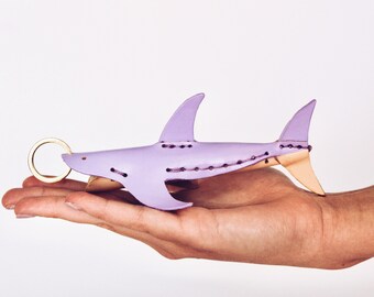 Shark Keychain in Glow in the Dark Zipper Charm Shark for Men and Women ...