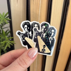 The X-files Sticker | Alien Conspiracy Sticker | I Want to Believe ...