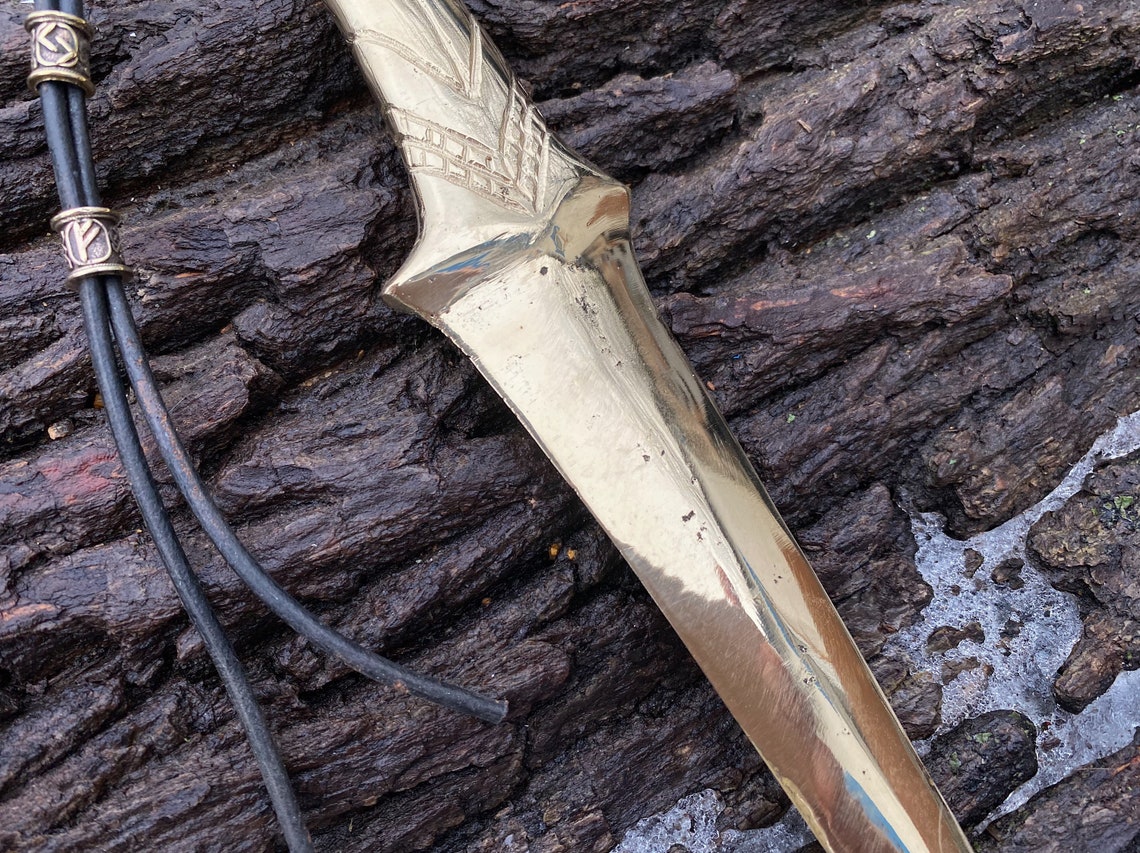 Celtic Dagger - Celtic Weapon Replica - Ancient Celtic Bronze Dagger ...