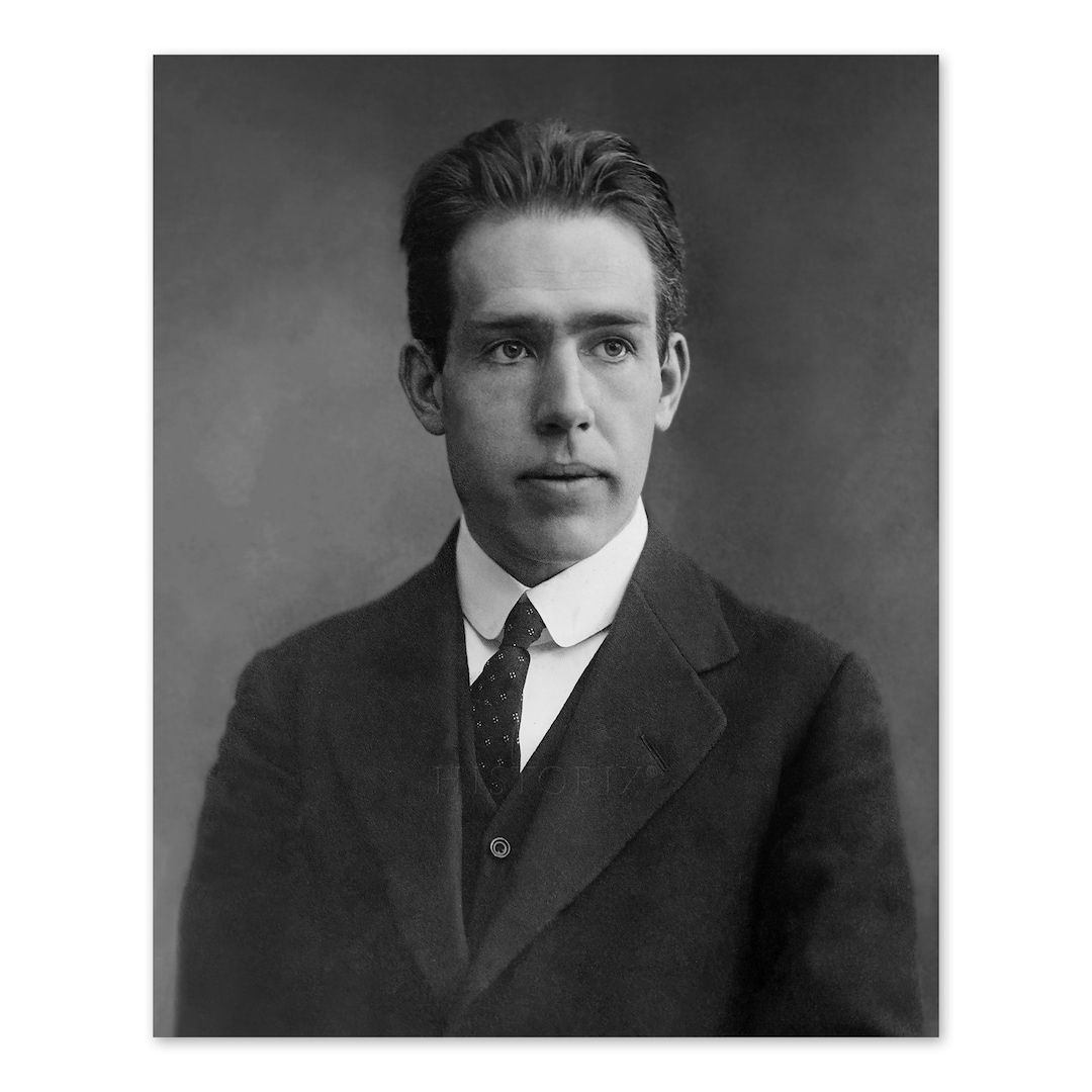 HISTORIX Vintage 1920 Niels Bohr Photo Print Vintage Photo of Physicist ...