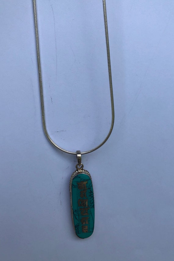 Handmade compassion mantra amulet pendant - Gem