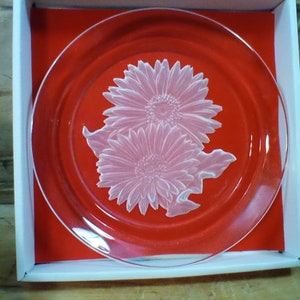 Crystal Engraved Sunflower Plate by Hoya, Art Engraving Series With ...