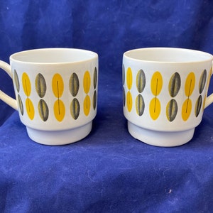 Tams Mid Century Modern Stacking Cups, 1966, Set of Seven Tams Chinine ...
