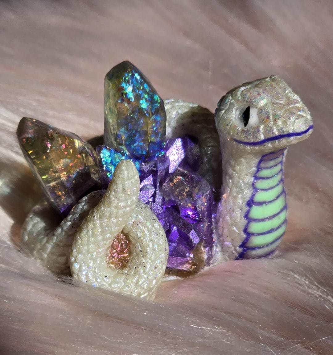 Snake Crystal Guardian, Altar Decor, Serpent Statue, Snake Figurine - Etsy