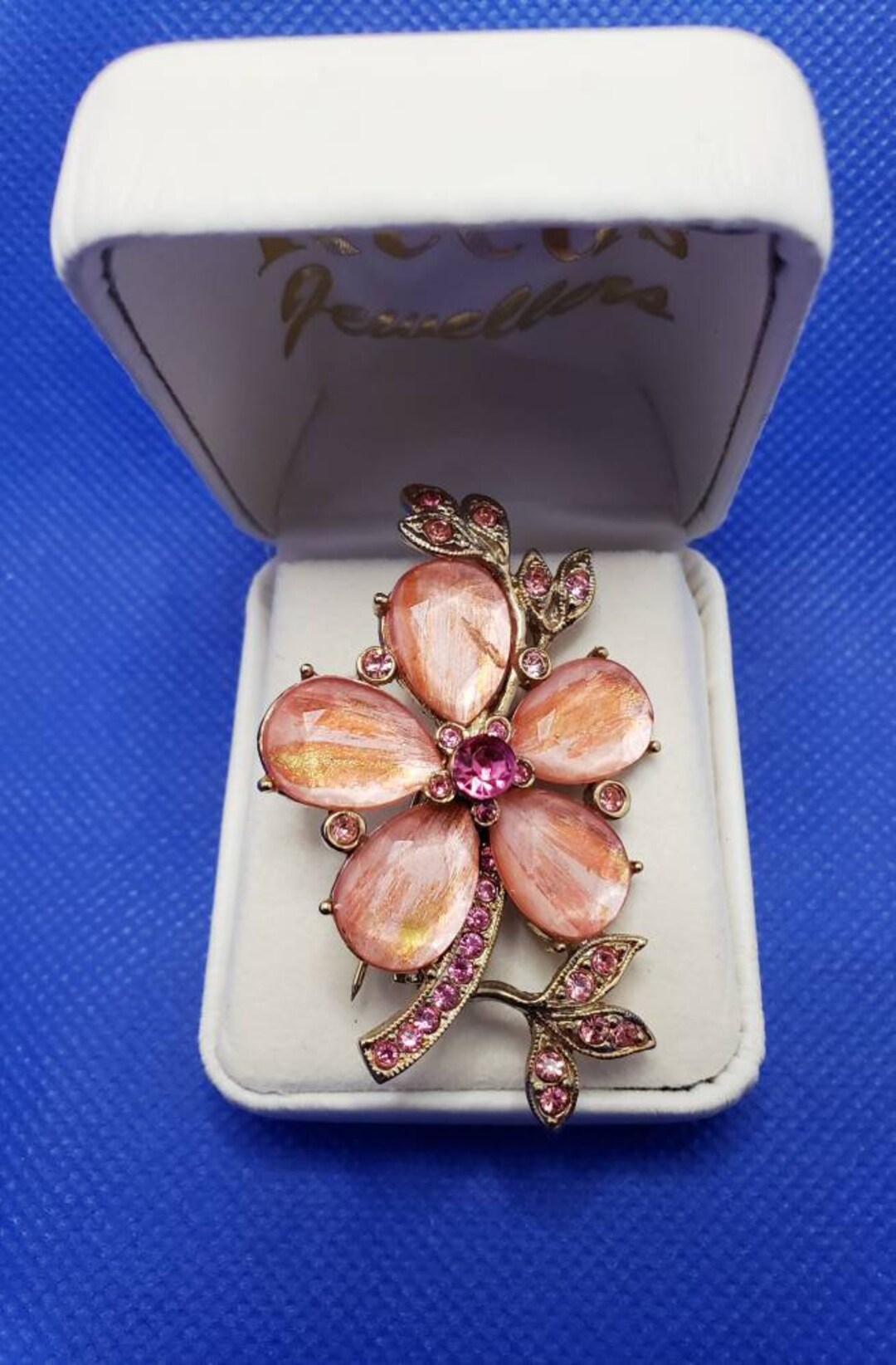 Vintage Pink Glass Stone Flower Brooch, Pink Jewllery - Etsy