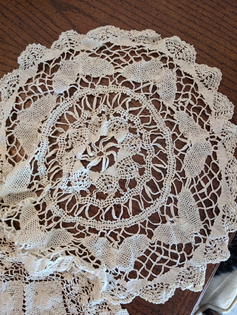 Lot of Beige Vintage Doilies, Sewing, Upcycle, Lace - Etsy