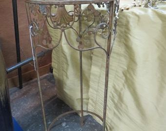 Vintage plant stand | Etsy