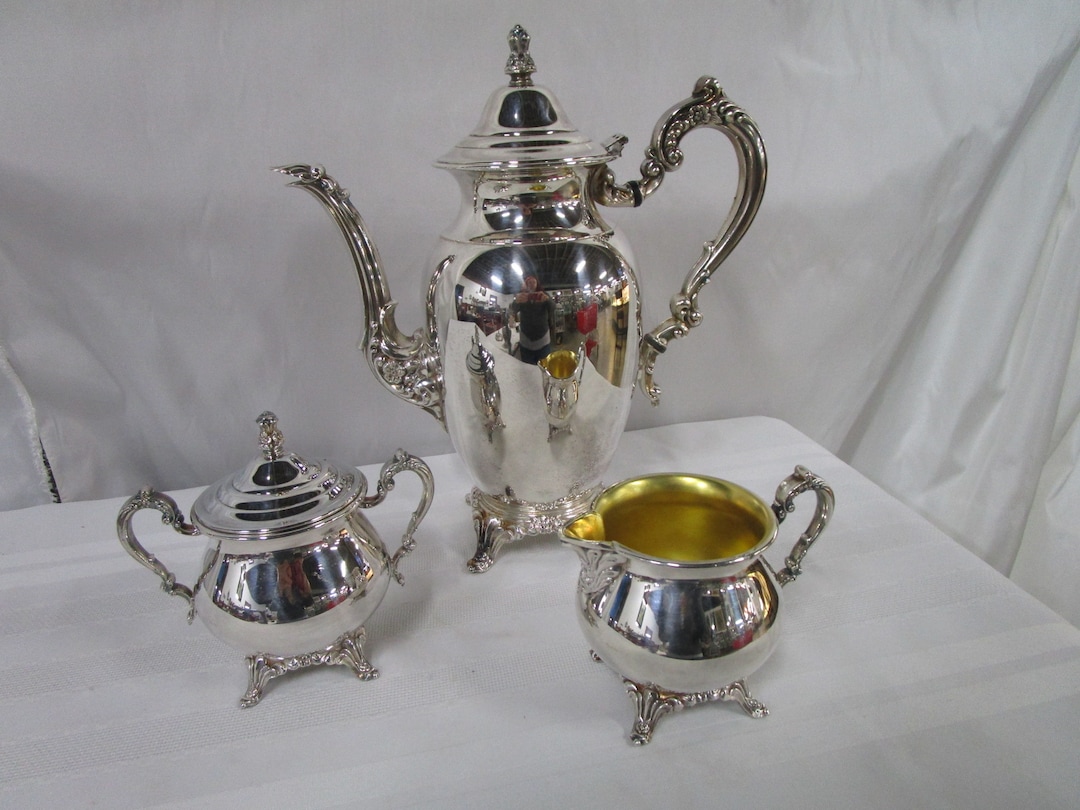 Vintage Oneida Silverplate Coffee Tea Pot and Creamer Sugar Serving Set ...