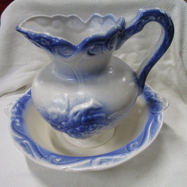 Pitcher Basin - Etsy