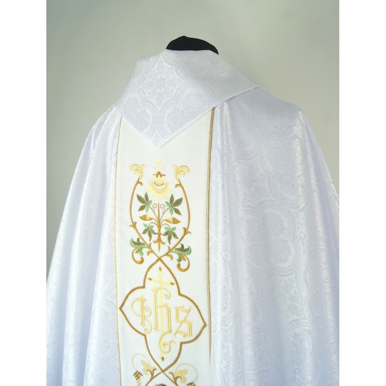 Gothic Style Chasuble With a Matching Stole, Vestments for Priest ...